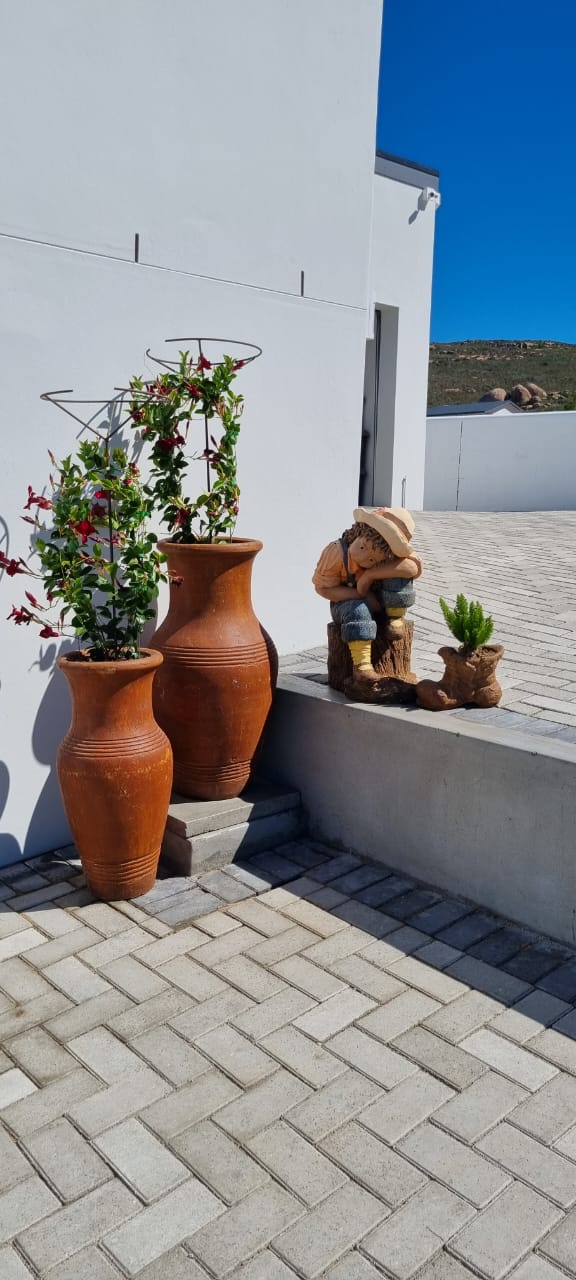 MaKarLi Blu — Self-Catering Holiday Accommodation